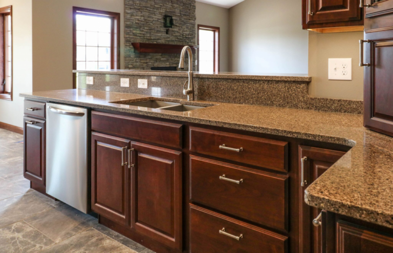 How to Design a Kitchen with Brown Quartz Countertops (2025) | Today's ...