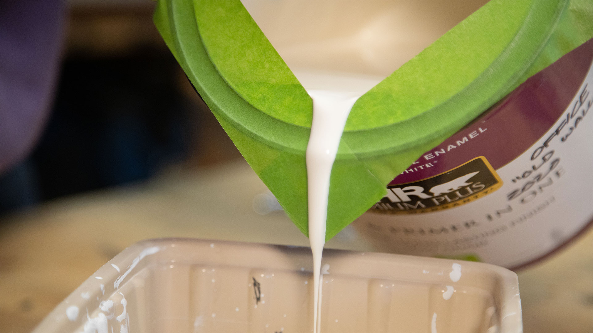 How to Hack a Paint Can and Stop Making a Mess - Today's Homeowner