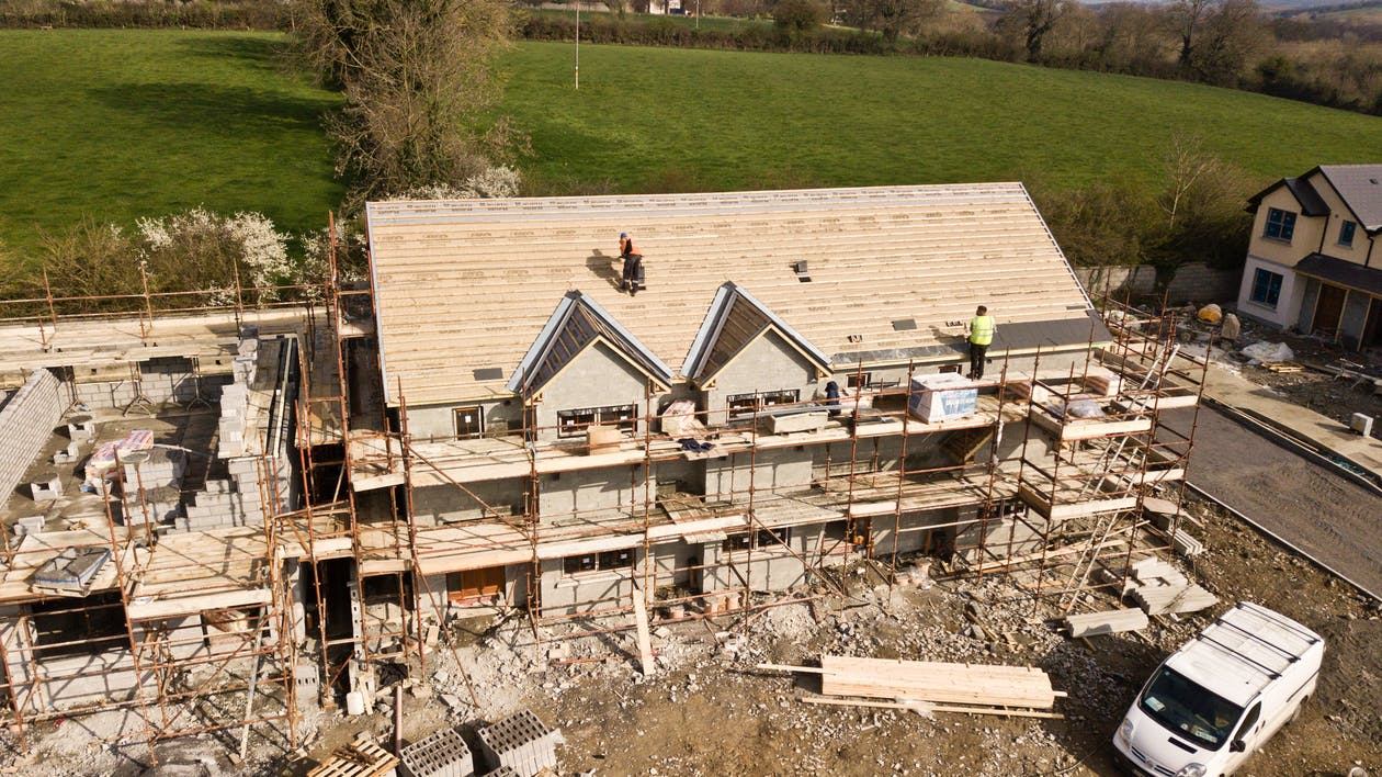 The 3 Best Metal Roof Underlayment Options (2024) | Today's Homeowner