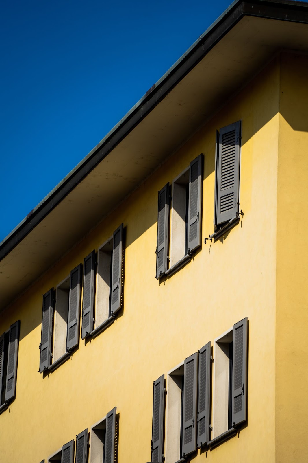 17 Stunning Exterior Shutter Colors (2024) | Today's Homeowner