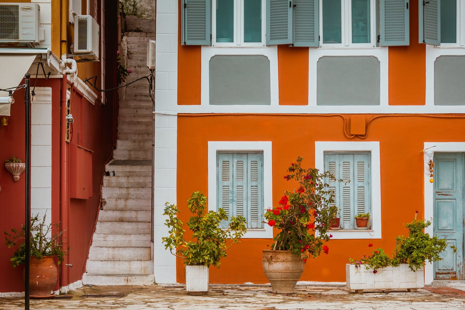 17 Stunning Exterior Shutter Colors (2024) | Today's Homeowner