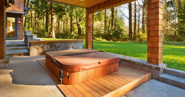 Guide to Hot Tub Deck Framing: Tips and Considerations (2024) | Today's ...