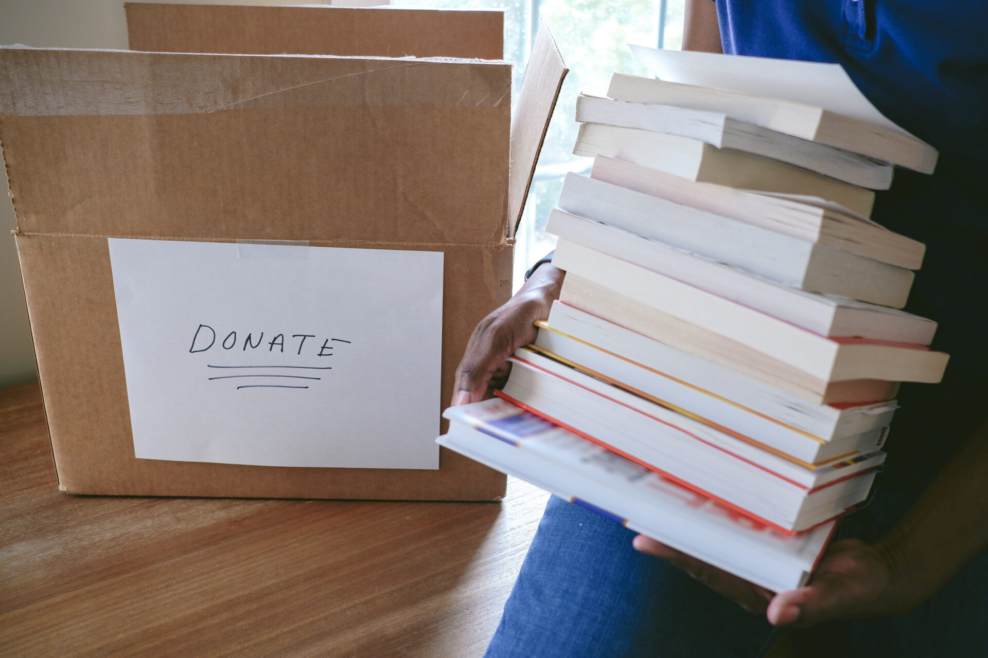 Guide to Decluttering Your Home: Checklist & Where to Donate Items ...