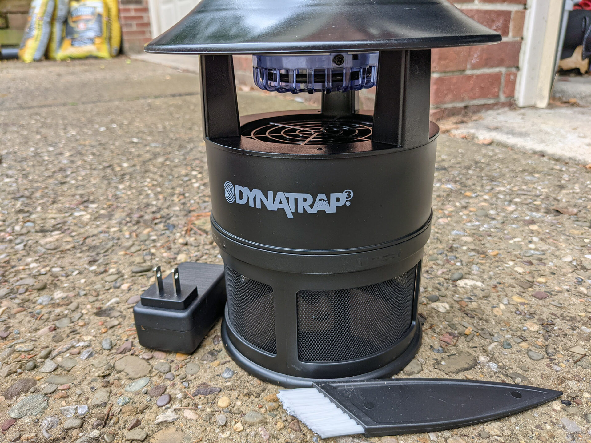Dynatrap Review: The Best Insect Trap? (2024) | Today's Homeowner
