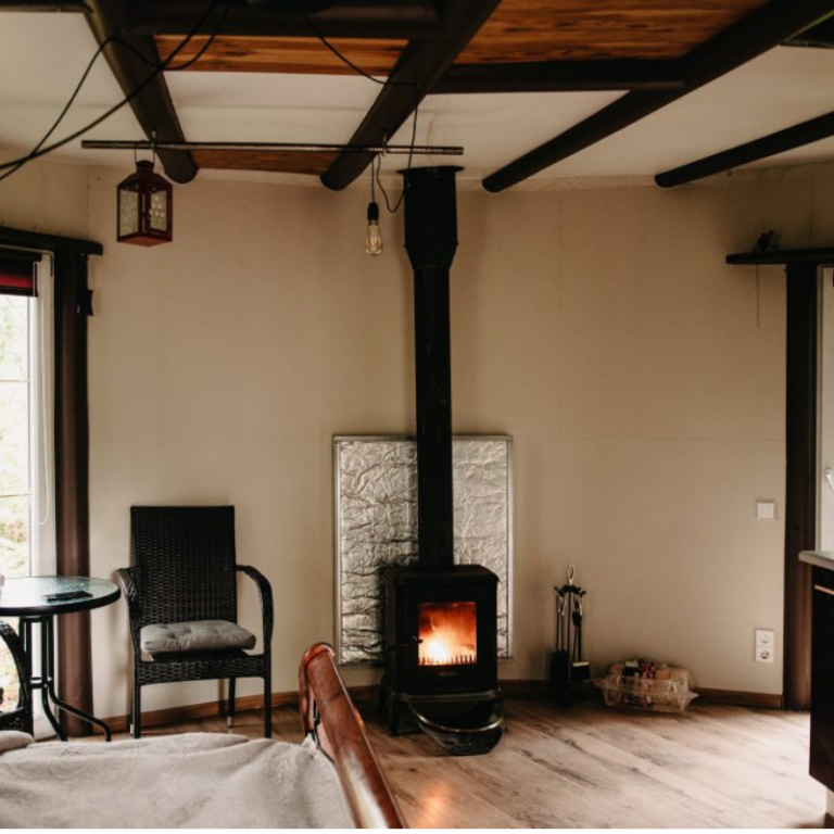 5 Wall Protection Ideas for a Wood Burning Stove (2025)
