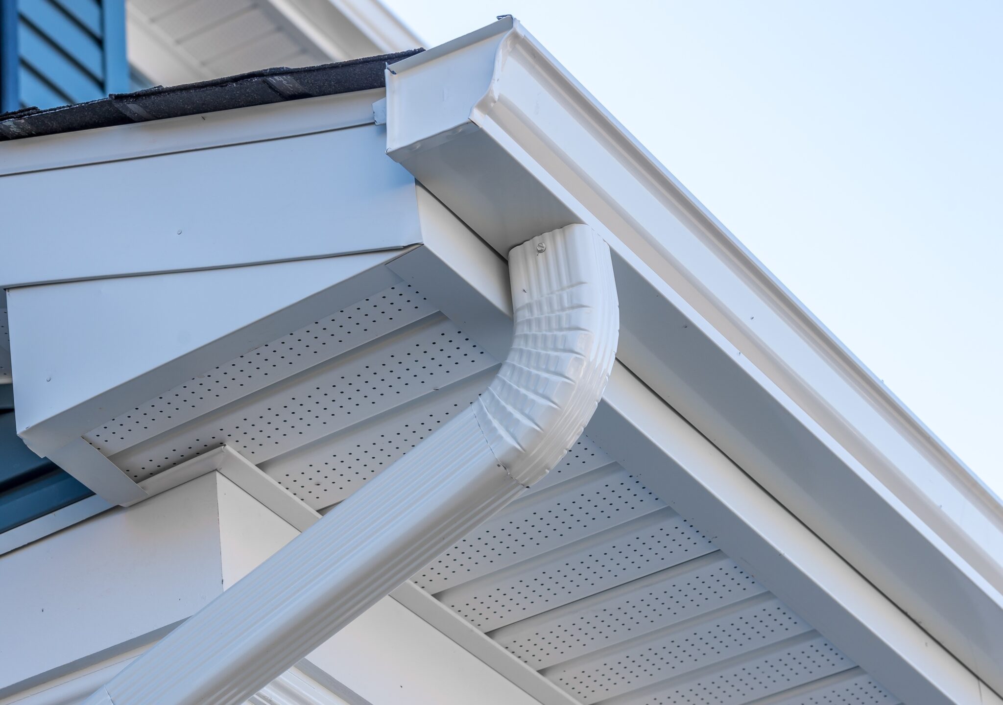 How to Choose the Right Gutters for Your Home (2025)